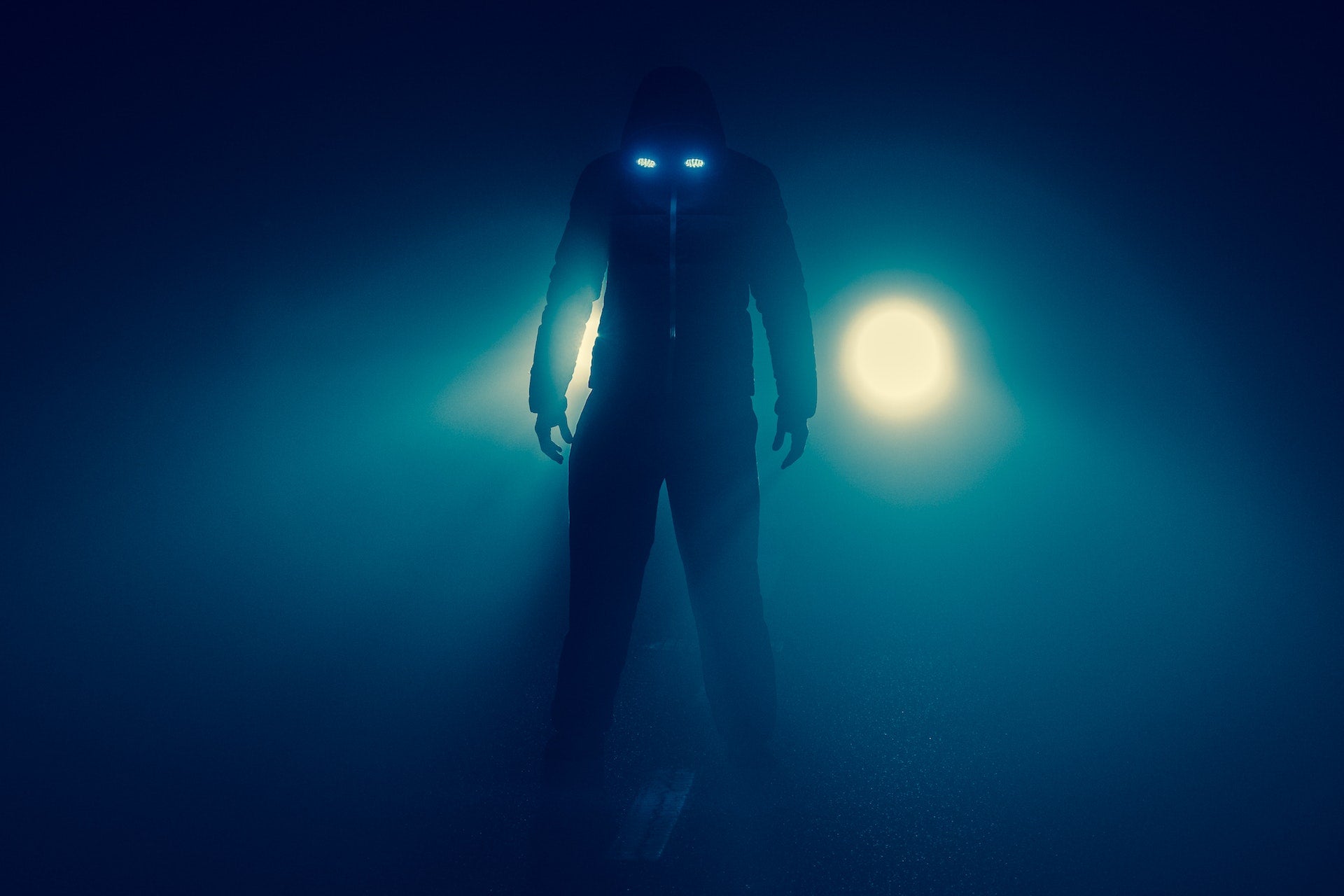 Beyond Visual---Automotive headlight & taillight – BV-lights